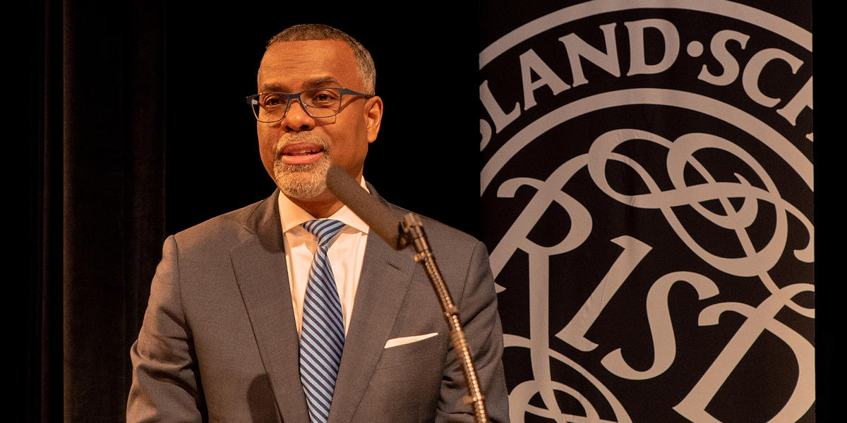 Author/Educator Eddie Glaude, Jr. Delivers 2022 MLK Series Keynote | RISD