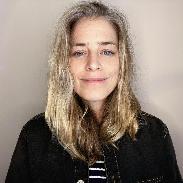 April Chambers | RISD